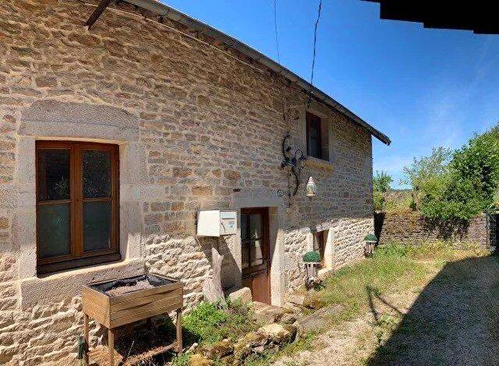 Maison 3 pièces à louer à Champrenault