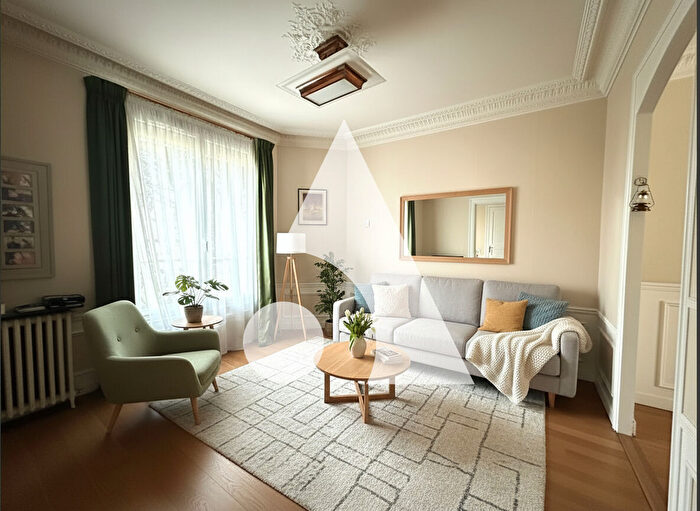 Maison 4 pièces à Enghien-les-Bains, à vendre