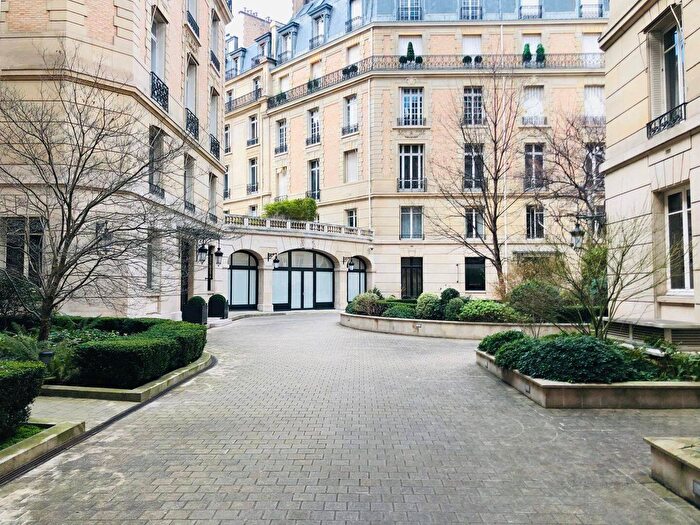 Triangle dOr, Paris 8ème arrondissement - Appartement 1 pièce à louer