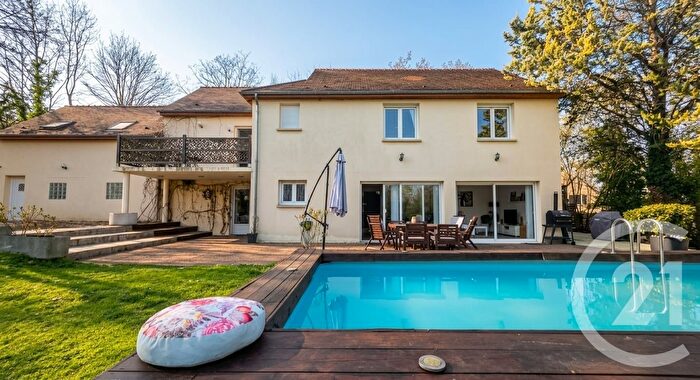 Maison à vendre - Boissy-lAillerie - 9 pièces - 6 chambres