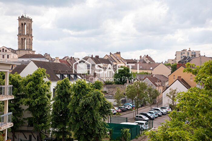 Appartement à vendre - Mantes-la-Jolie, Centre-ville - 4 pièces - 3 chambres