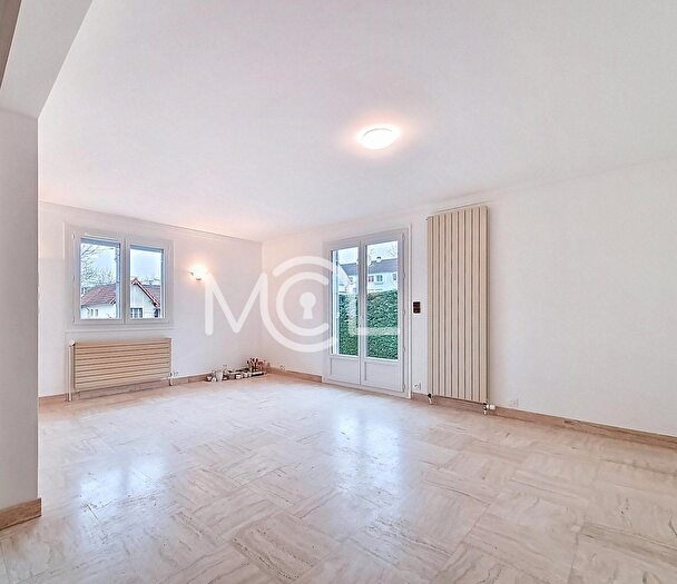 Maison à louer - Villecresnes - 5 pièces - 3 chambres