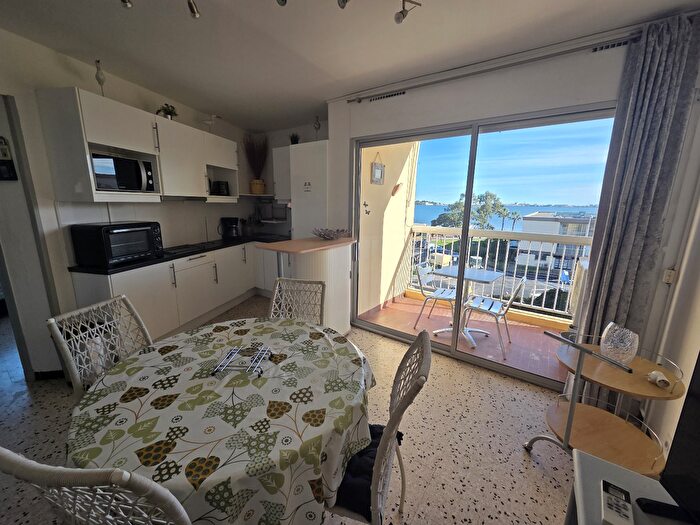 Appartement à vendre - Balaruc-les-Bains - 2 pièces - 1 chambre