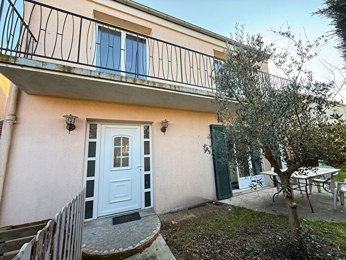 Maison à vendre - Maurepas, La Marnière - 6 pièces - 5 chambres