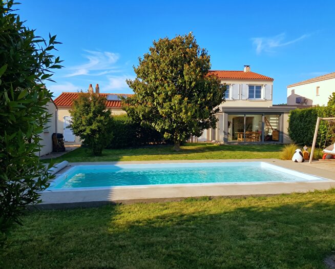 Les Essarts - Maison 11 pièces à vendre