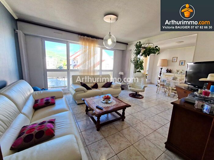 Lons-le-Saunier, Mouillères, Parc des Bains - Appartement 4 pièces à vendre