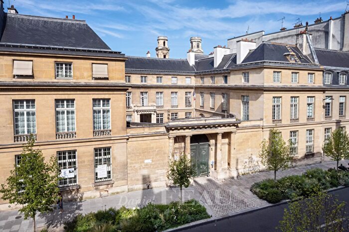 Paris 6ème, Odéon, Mabillon : Appartement 7 pièces à vendre