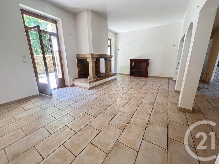 Maison à vendre - Alès, Centre-ville - 7 pièces - 6 chambres