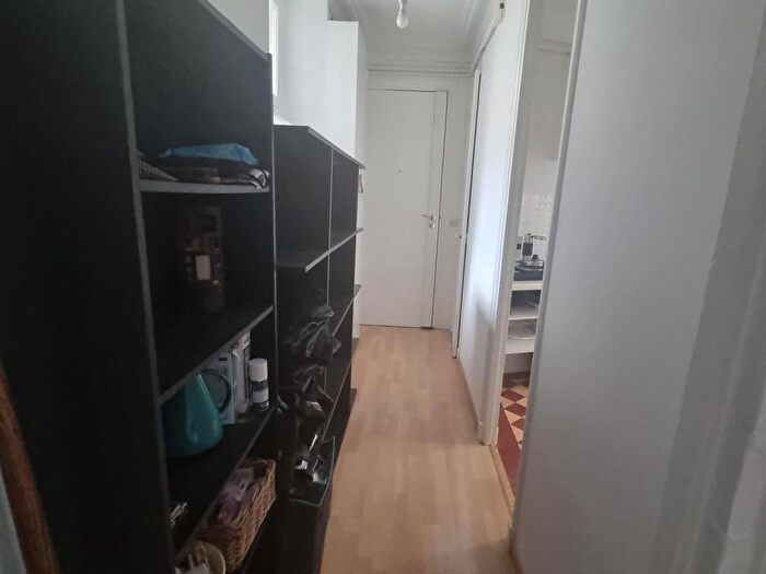 Appartement à vendre - Paris e  - 2 pièces - 1 chambre