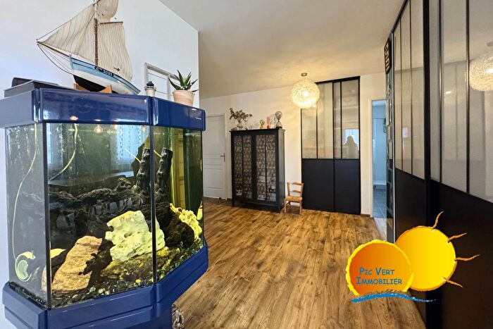 Appartement à vendre - Chenôve - 4 pièces - 3 chambres