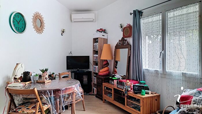 Maison à vendre - Cournonsec - 2 pièces - 1 chambre