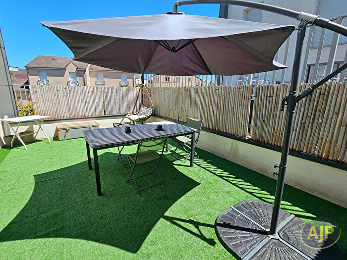 Appartement 3 pièces à Couëron, Centre-ville, Ardillets, à vendre