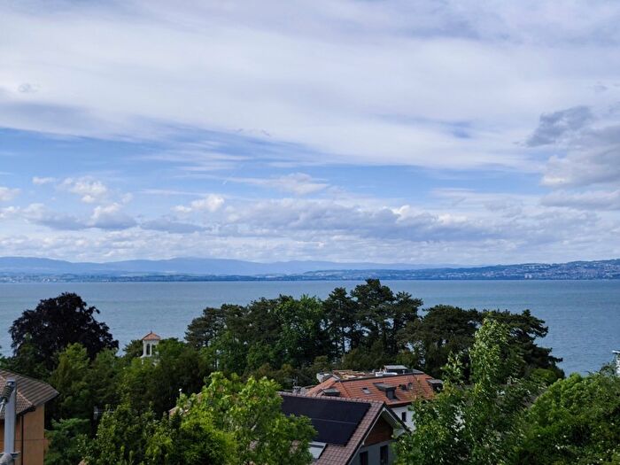 Évian-les-Bains : Appartement 2 pièces à vendre