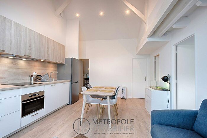 Appartement à louer - Bourgoin-Jallieu - 1 pièce