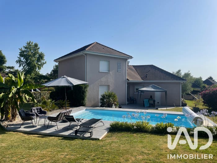 Maison 5 pièces à Sauvagnon, à vendre
