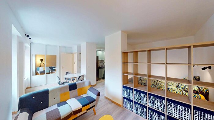 Appartement à louer - La Chaume-Les Riaux, Le Creusot - 1 pièce - 1 chambre