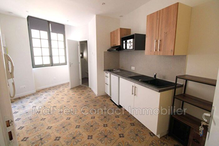 Nîmes : Appartement 1 pièce à louer