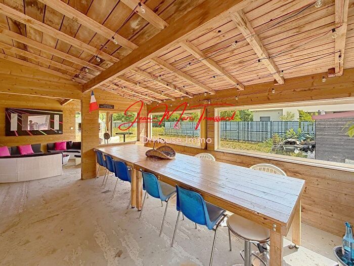 Le Pian-Médoc : Maison 6 pièces à vendre