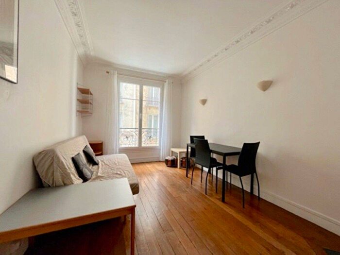 Appartement à louer - Clignancourt-Jules Joffrin, Paris ème arrondissement - 2 pièces - 1 chambre
