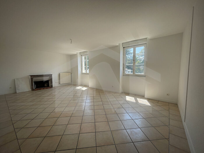 Appartement à vendre - Poisat - 4 pièces - 3 chambres