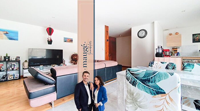 Maison à vendre - Oytier-Saint-Oblas - 4 pièces - 3 chambres