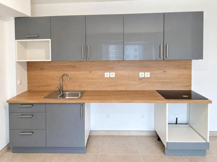 Appartement 3 pièces à Nord, Uzès, à louer
