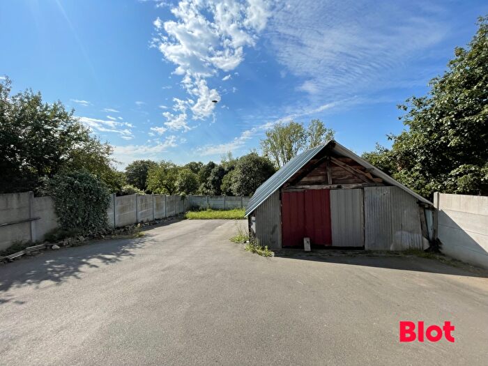 Maison à vendre - Tresb uf, Tresboeuf - 5 pièces - 4 chambres