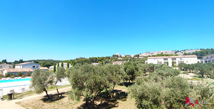 Appartement à vendre - Paradou - 2 pièces - 1 chambre