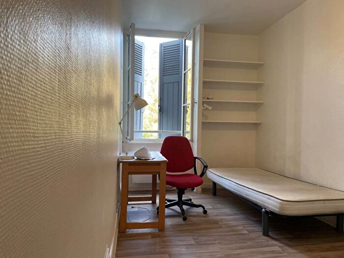 Appartement à louer - Berriat-Ampere, Grenoble - 3 pièces - 2 chambres