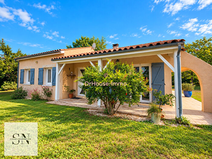 Maison 4 pièces à Sainte-Colombe-de-Villeneuve, à vendre