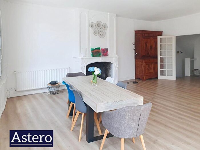 Appartement 8 pièces à vendre - Pontivy, Centre-ville, Blavet