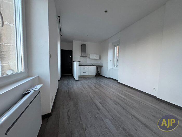 Appartement à louer - Châteaubriant, Centre-ville, Gare - 2 pièces - 1 chambre
