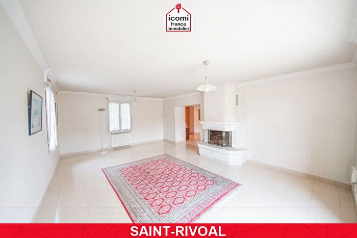 Maison à vendre - Saint-Rivoal - 5 pièces - 4 chambres