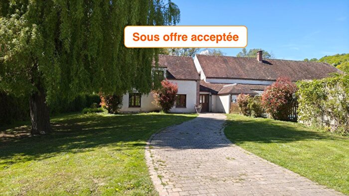 Maison 16 pièces à Sens, LAmande, à vendre
