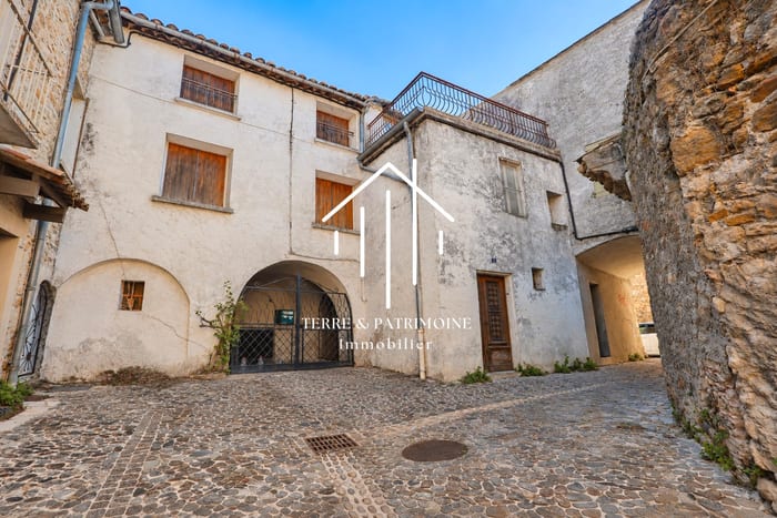Maison 4 pièces à vendre à Vallon-Pont-d'Arc