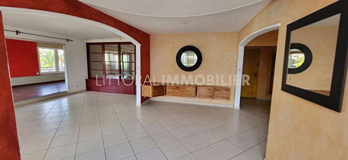 Saint-Denis, Providence, Les Camélias : Appartement 5 pièces à vendre