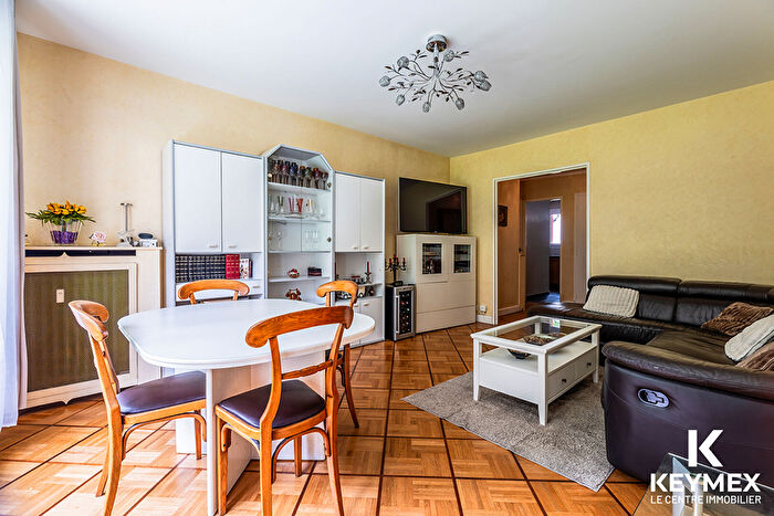 Issy-les-Moulineaux, Les Iles, La Ferme : Appartement 4 pièces à vendre