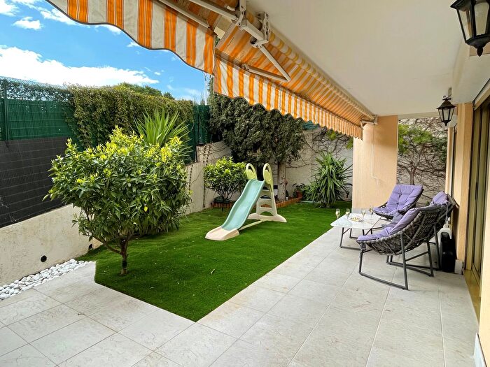 Appartement à vendre - Nice, Fabron - 3 pièces - 2 chambres