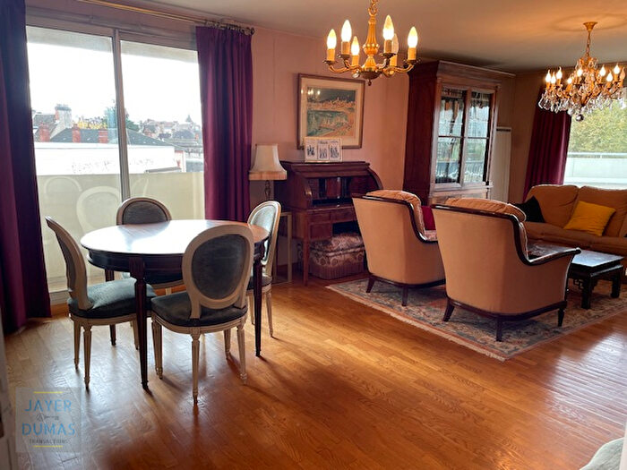 Appartement à vendre - Chalon-sur-Saône, Centre-ville - 4 pièces - 2 chambres