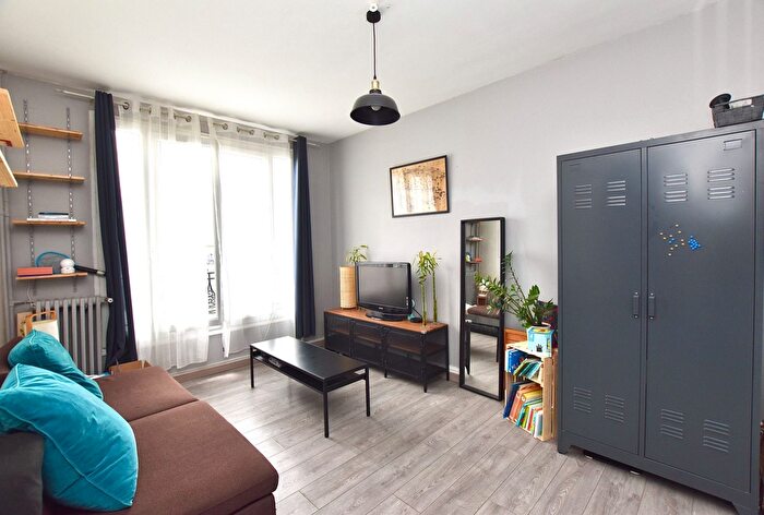 Appartement 1 pièce à louer - Asnières-sur-Seine, Centre-ville