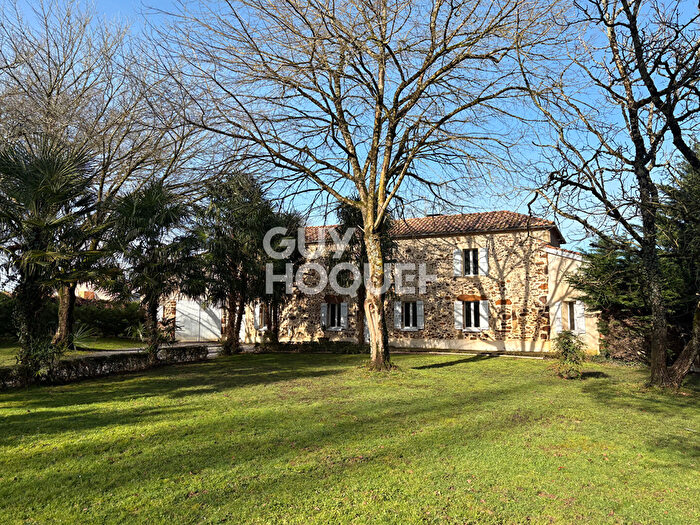 Maison à vendre - Eugénie-les-Bains - 4 pièces - 3 chambres