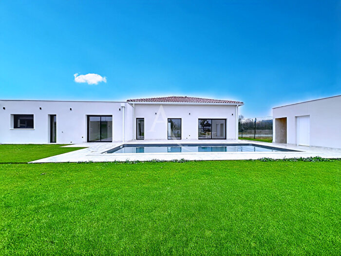 Maison à vendre - Castelsarrasin, Centre-ville - 5 pièces - 4 chambres