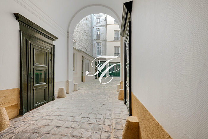 Appartement à vendre - Paris e , Saint-Michel, Monnaie - 1 pièce - 1 chambre