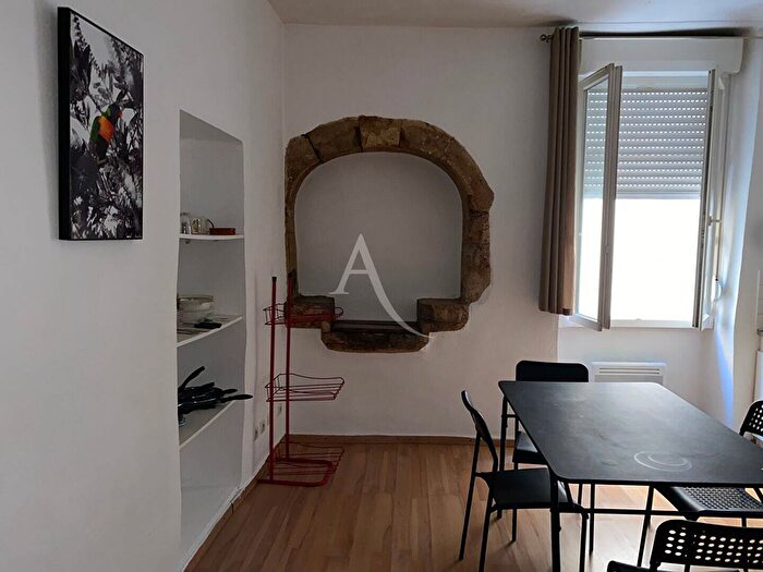 Appartement à louer - Rive Gauche, Bédarieux - 1 pièce - 1 chambre