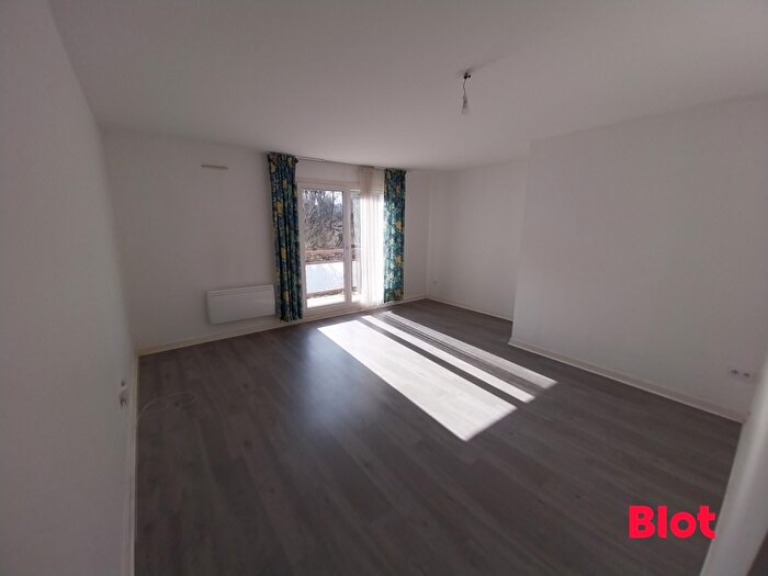 Appartement à vendre - Brest, Kergonan, Mesmerrien - 3 pièces - 2 chambres