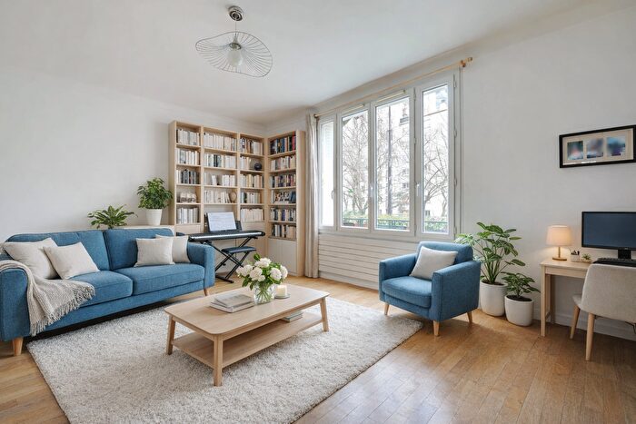 Appartement à vendre - Paris e , Bel-Air, Nord - 3 pièces - 2 chambres