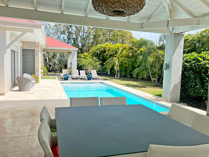 Maison 5 pièces à Saint-François, à vendre