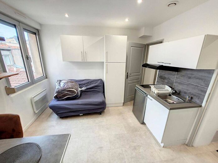 Appartement 1 pièce à Centre Ville-Charles III, Nancy, à louer