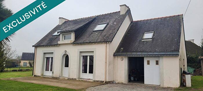 Maison à vendre - Locminé - 6 pièces - 4 chambres