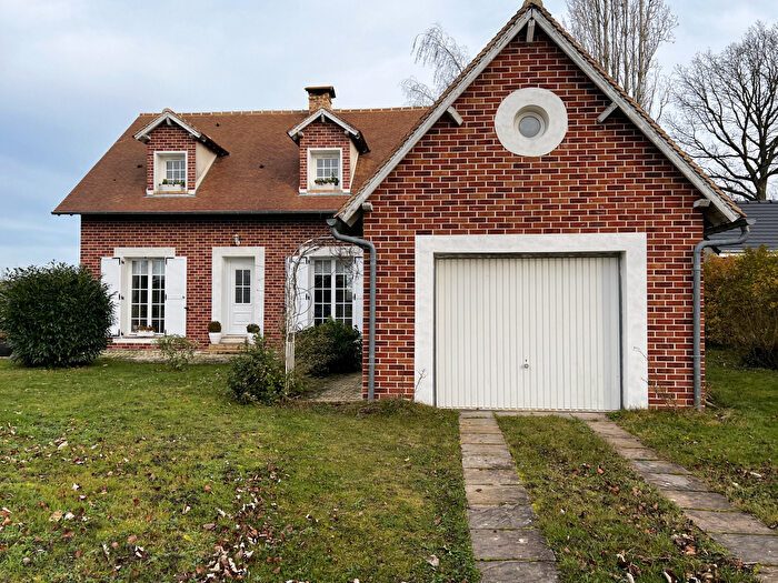Maison 5 pièces à Abondant, à louer